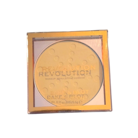 Revolution | Makeup | Revolution Banana Bake Blot Powder | Poshmark